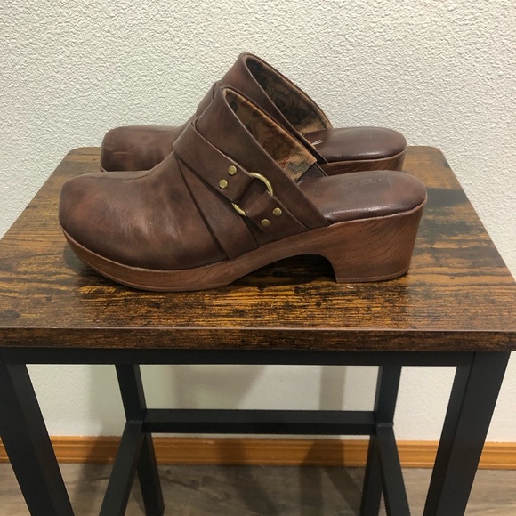 boc | Shoes | Womens Clog Mule | Poshmark